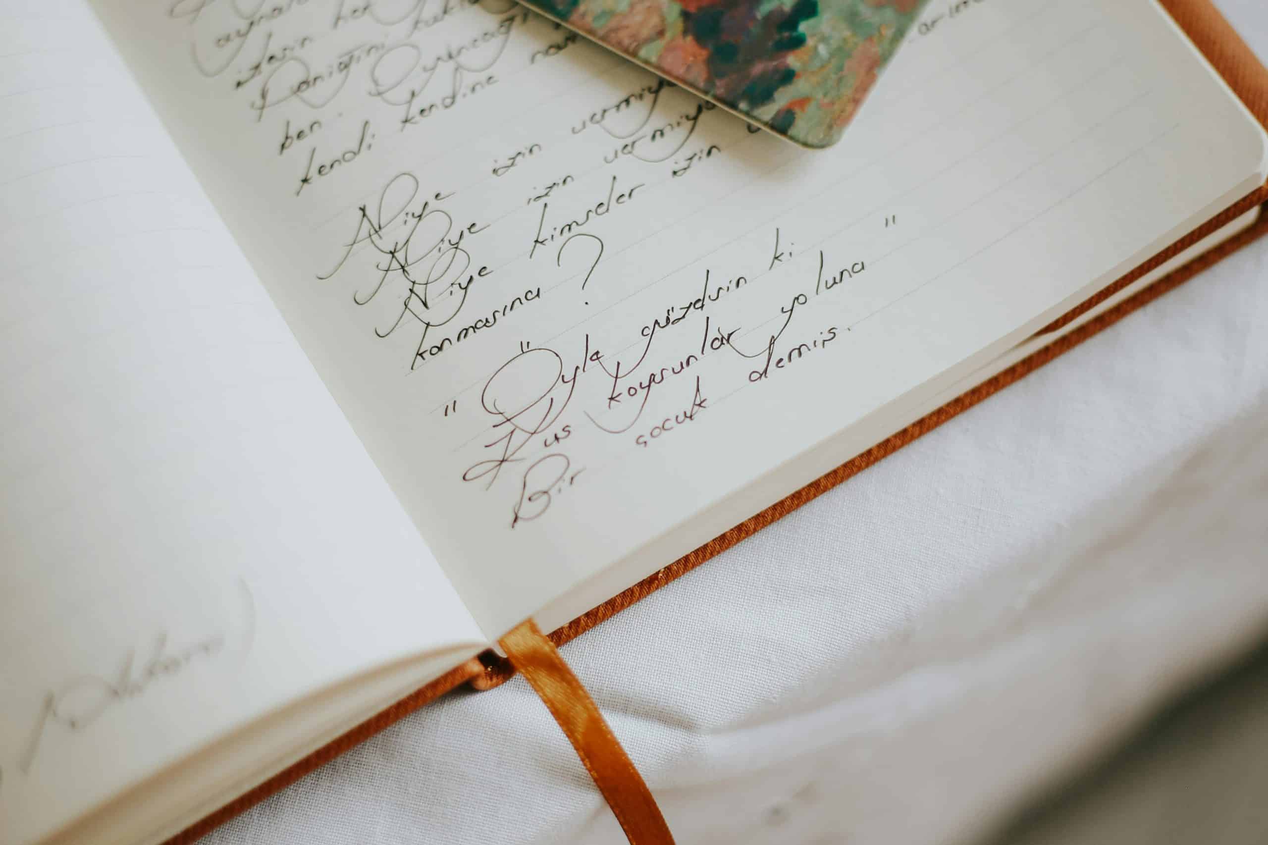 Quiet Tools Amplify Thought | InsightsDaily